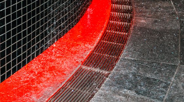 Threaded Leg – Adjustable Level Threshold Drainage System